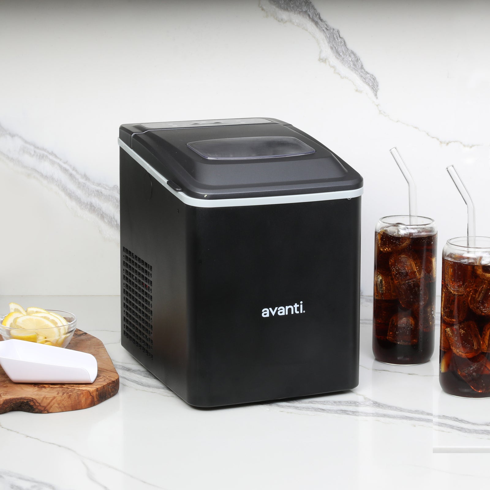 Avanti Mighty Ice 26lb. Countertop Bullet Ice Maker, in Black (AVIM2625BK)